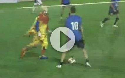 PSG : Pastore dribblé par un clown ! - Le10sport.com