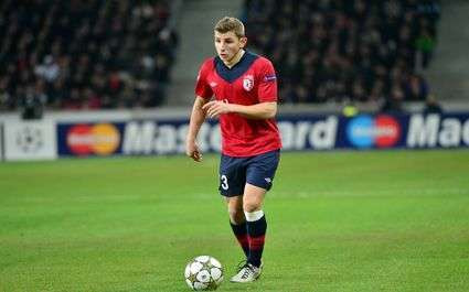 Lille : Digne observé par Manchester United - Le10sport.com