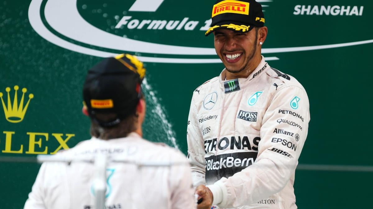 Formule 1 : Accusé de sexisme, Hamilton s’explique ! - Le10sport.com