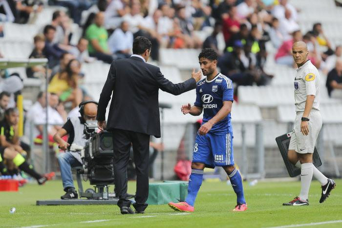 Mercato - OL : Hubert Fournier met la pression sur Nabil Fekir après sa ...