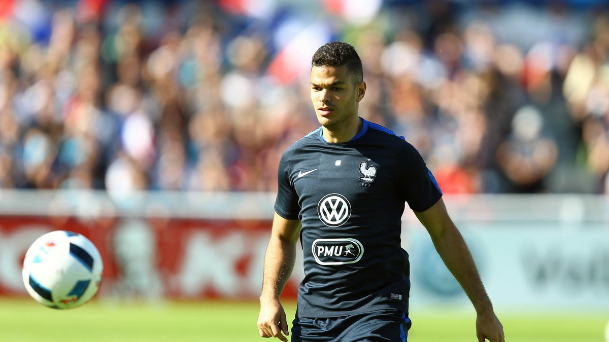CONFIRMED: Hatem Ben Arfa signs for PSG