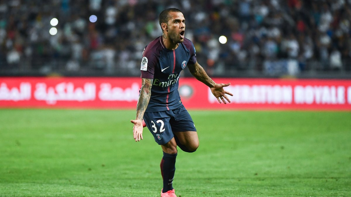 Trophée des Champions : Dani Alves décisif pour la victoire du PSG ...