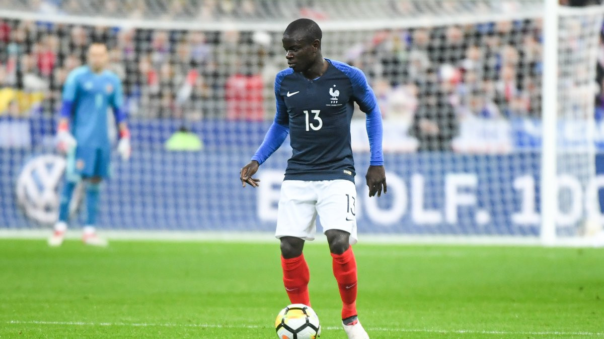 Chelsea : Pierre Ménès vante les mérites de N’Golo Kanté ! - Le10sport.com