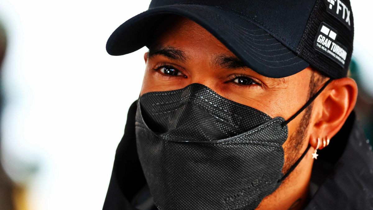 Formule 1 : Chelsea, rachat… Lewis Hamilton se fait interpeller ...