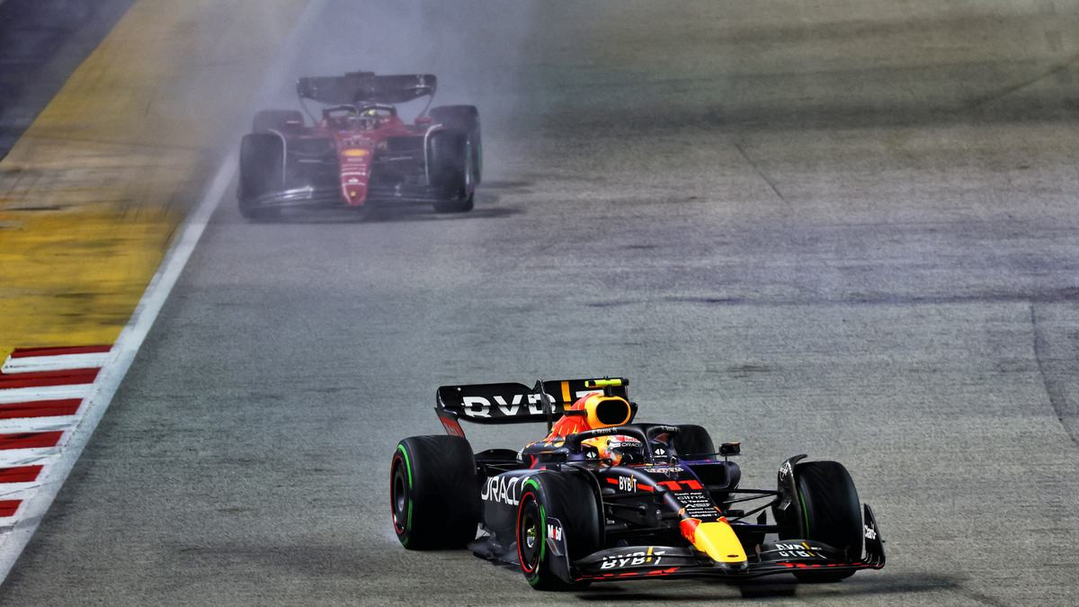 F1 - GP de Singapour : Perez triomphe devant Leclerc, pas de titre pour Verstappen - Le10sport.com
