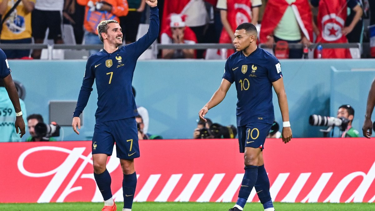 Coupe du monde 2022 : L'équipe type de la phase de groupes - Le10sport.com