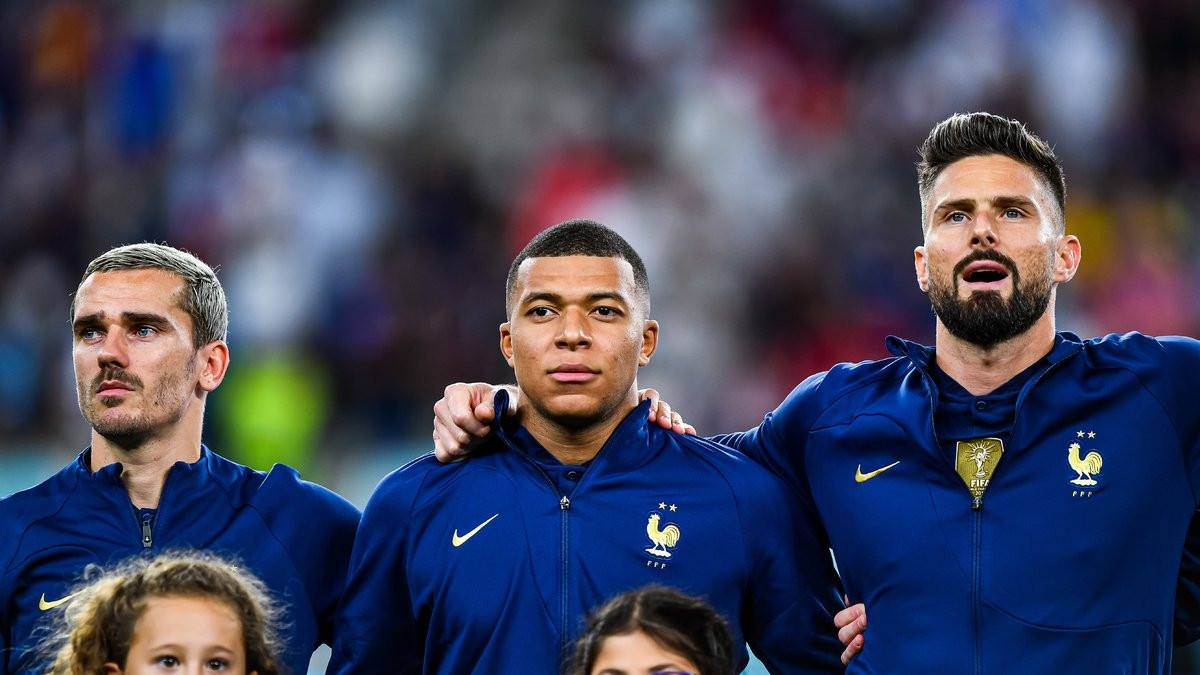 Équipe de France : Mbappé, Giroud, Griezmann… Nouvelle sortie ... Équipe de France : Mbappé, Giroud, Griezmann… Nouvelle sortie ...
