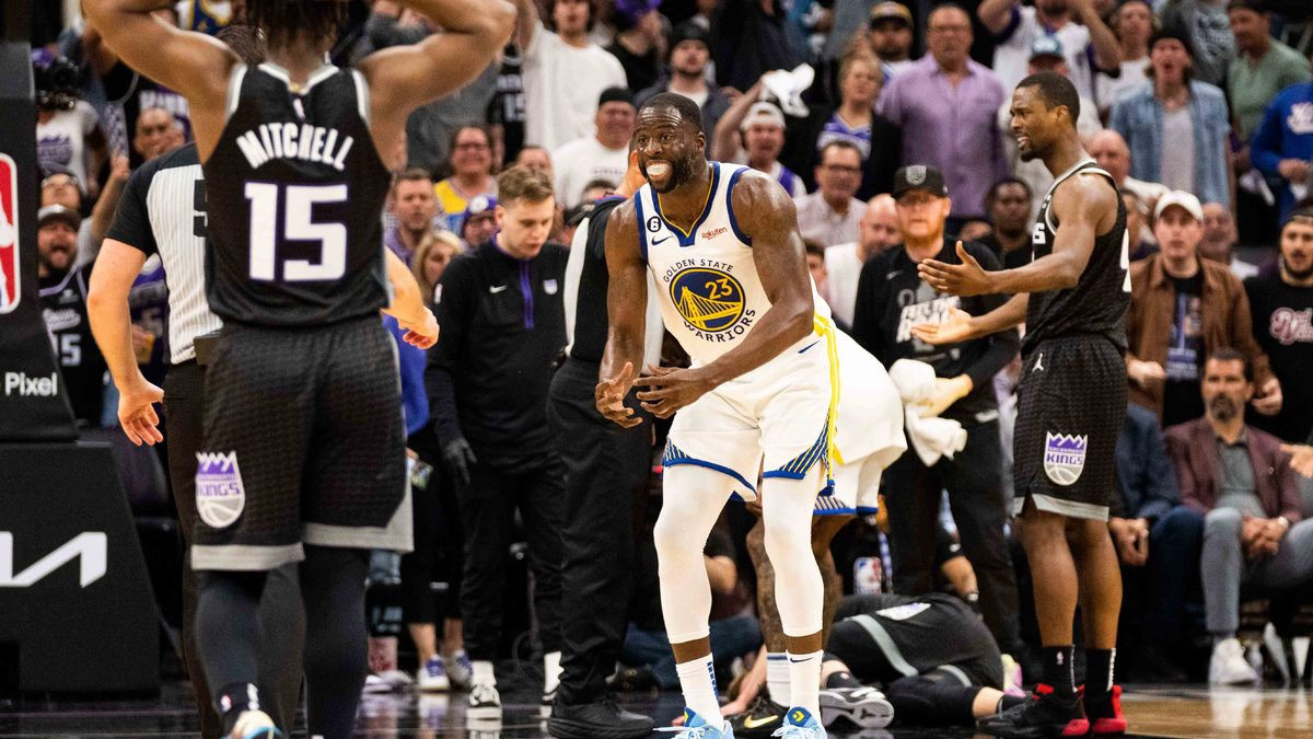 Il marche sur son adversaire en direct, la NBA s’enflamme ! - Le10sport.com