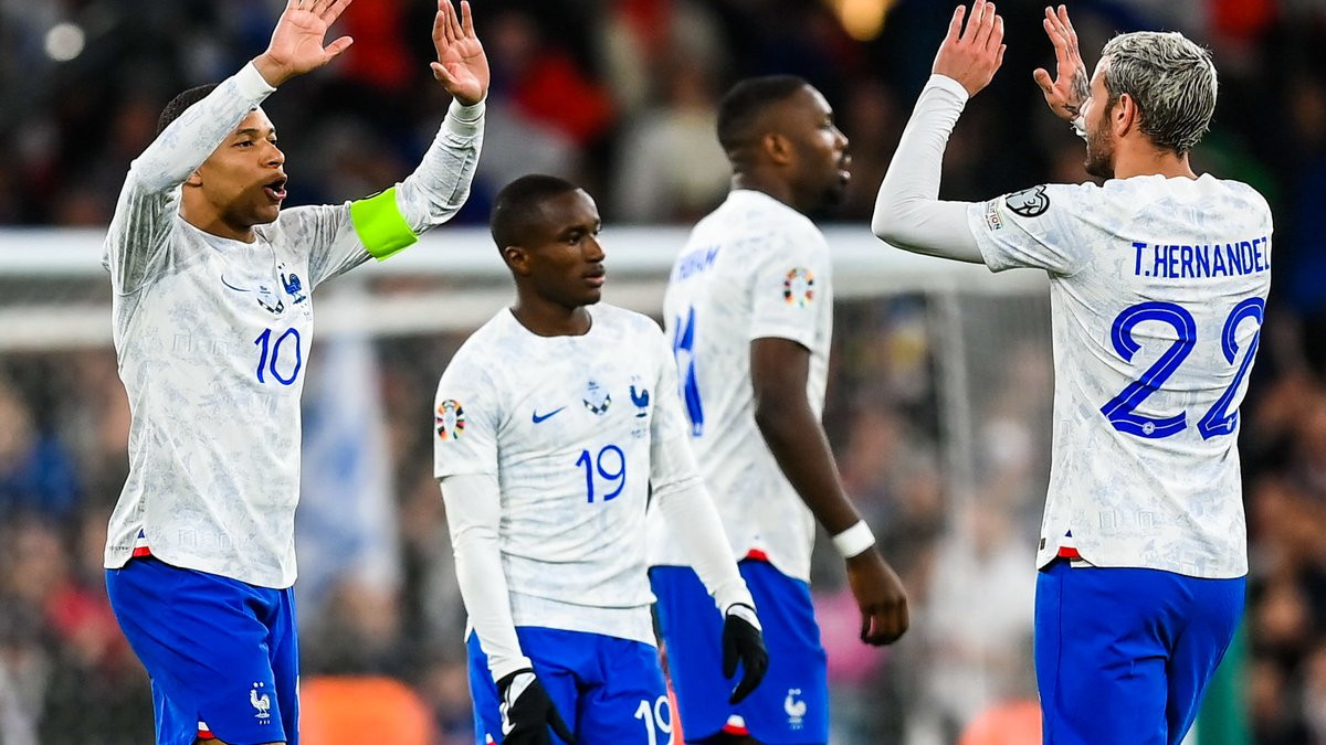 Transferts : Un joueur de Deschamps annoncé au PSG, son mercato s’emballe - Le10sport.com