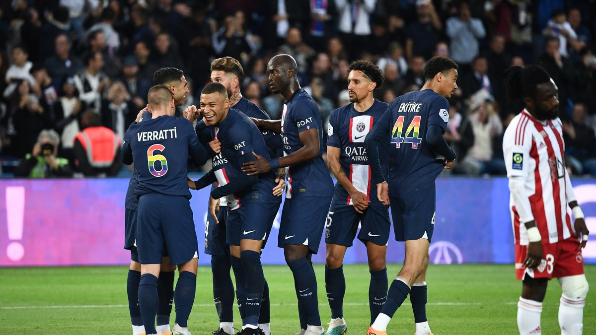 Surprise, une autre star du PSG prête à partir ! - Le10sport.com