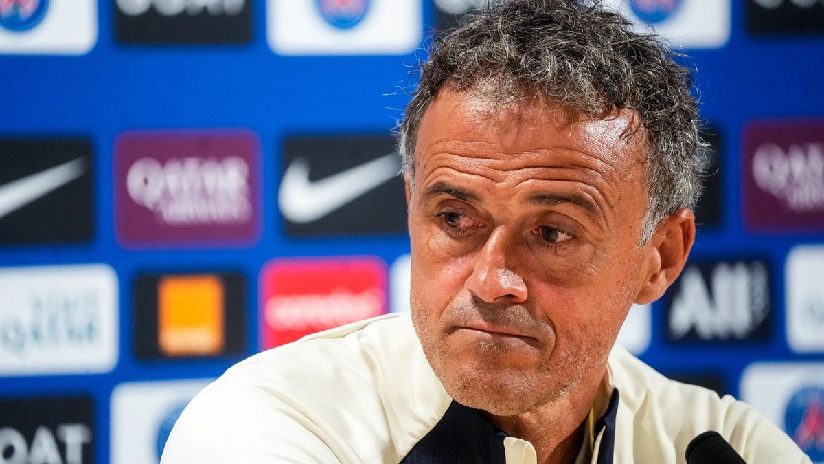 Avant le RC Lens, un coup dur se confirme au PSG - Le10sport.com