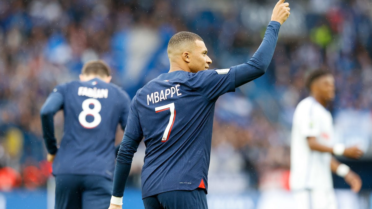 Le transfert surprise de Mbappé prend forme ! - Le10sport.com