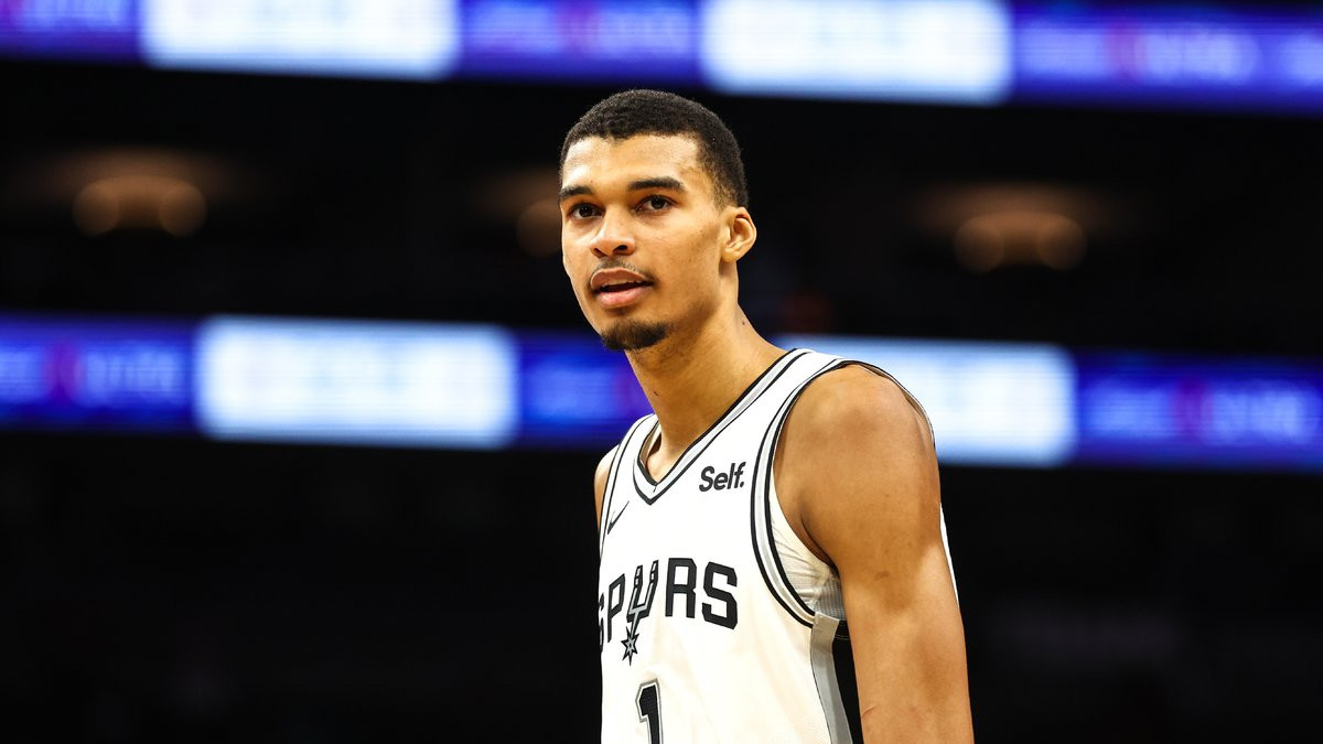 NBA : Fiasco pour les Spurs, Wembanyama signe une performance ...