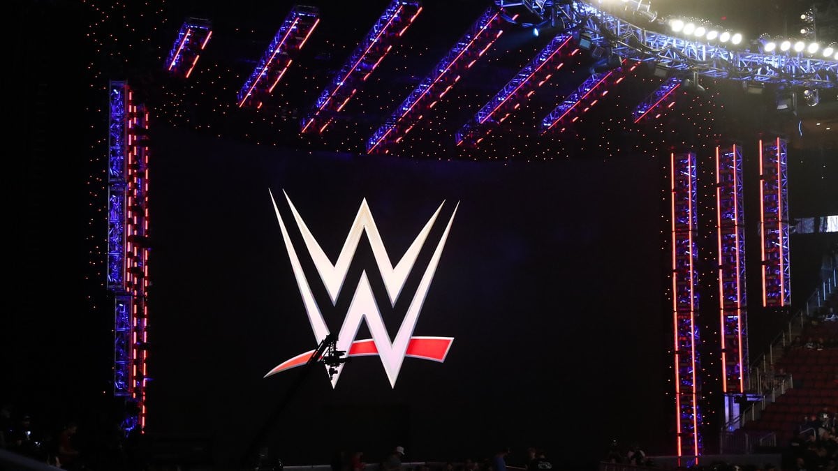 Catch : Du jamais-vu, la WWE frappe un coup historique - Le10sport.com