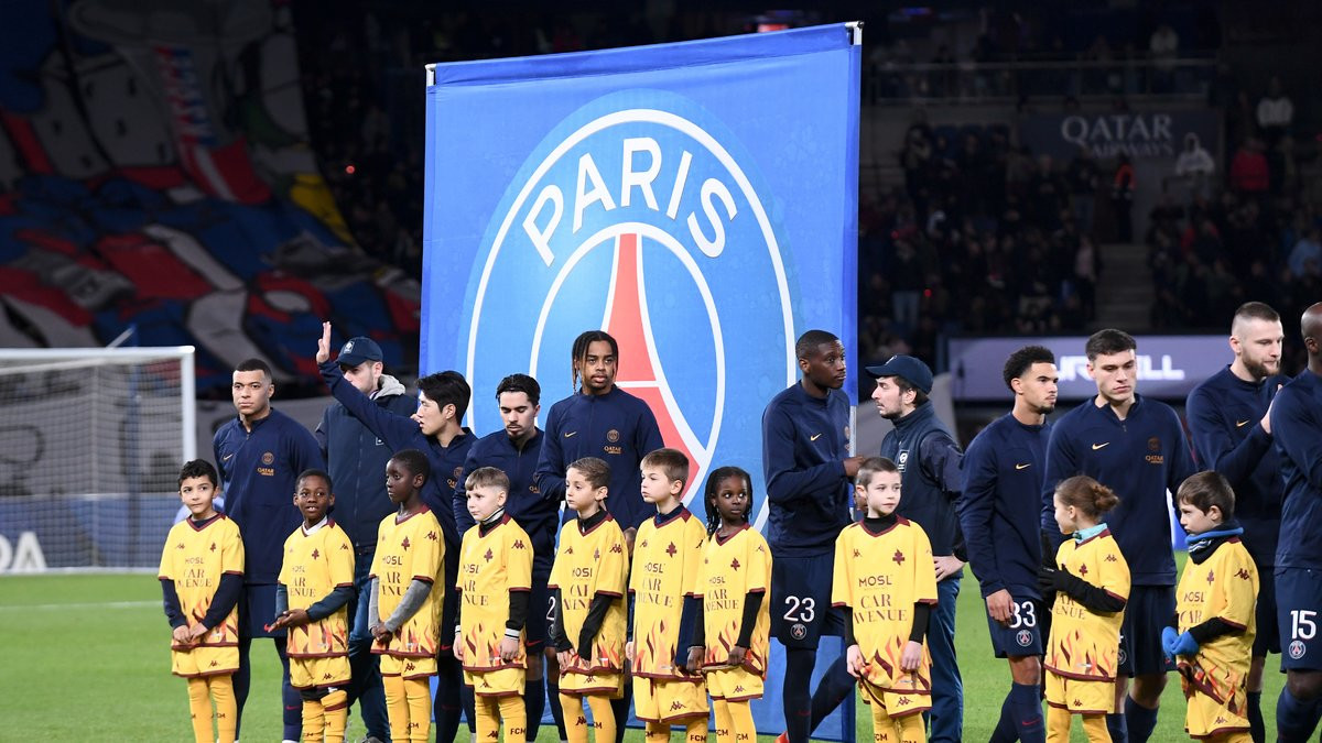 Le PSG a recruté un phénomène ! - Le10sport.com