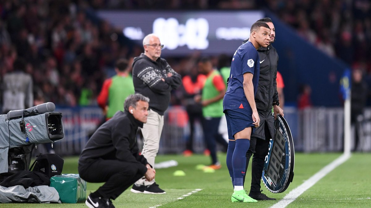 Mercato - PSG : Luis Enrique en remet une couche sur Mbappé ! - Le10sport.com