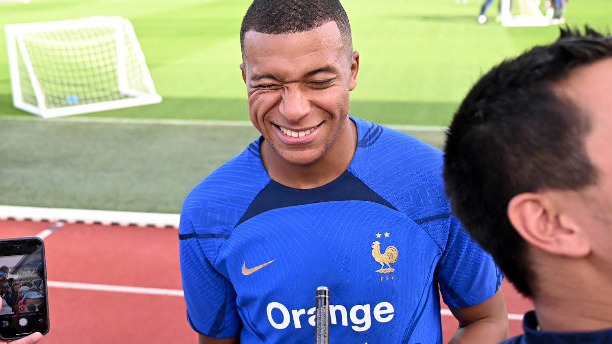 Real Madrid : Mbappé prépare son transfert... depuis 10 ans ... Real Madrid : Mbappé prépare son transfert... depuis 10 ans ...