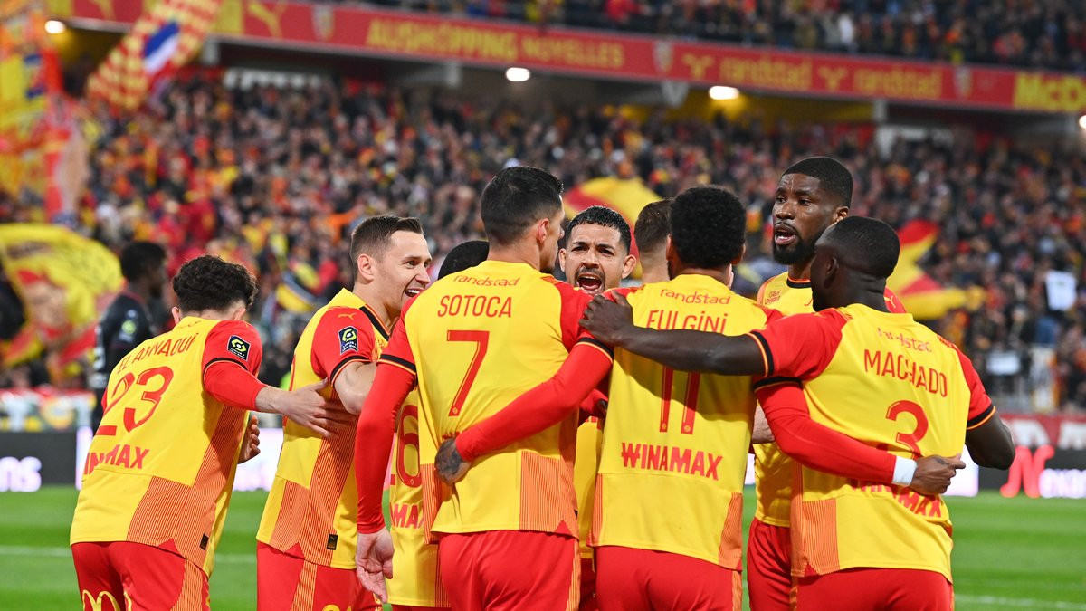 Mercato - RC Lens : Deux gros transferts déjà programmés ? - Le10sport.com