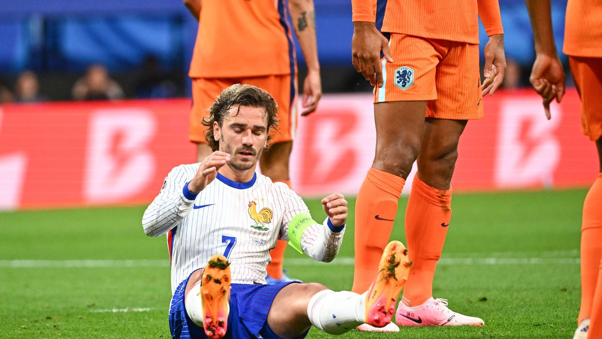 Griezmann - Mbappé : L’équipe de France lâche une punchline ... Griezmann - Mbappé : L’équipe de France lâche une punchline ...