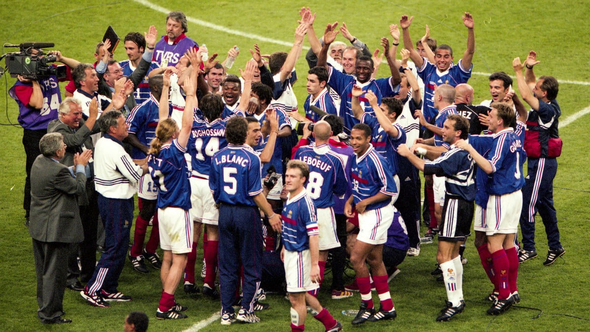 «Il nous manque» : Le cri du cœur d’Emmanuel Petit pour un joueur de ...
