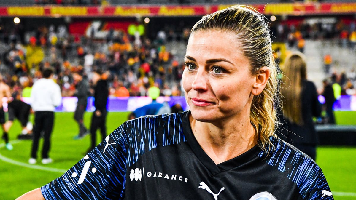 Laure Boulleau : Sa relation secrète au PSG ! - Le10sport.com