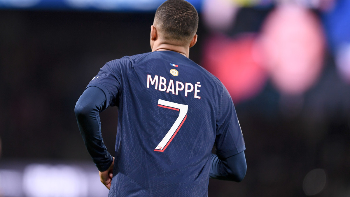 Mbappé s'en va, il est frappé par un syndrome inédit ! - Le10sport.com