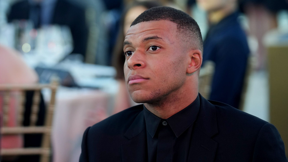 Officiel : Après le Real Madrid, Kylian Mbappé s’engage en France ...