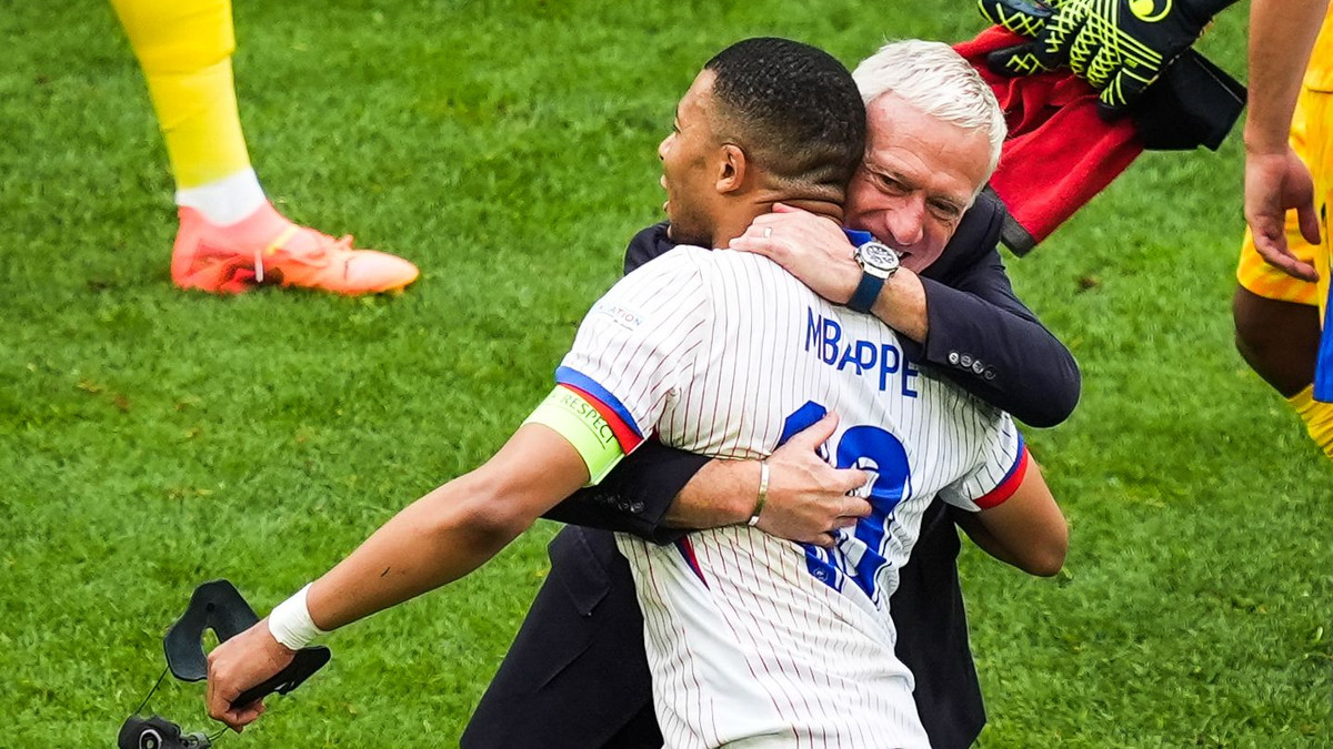 Real Madrid : Deschamps vole au secours de Mbappé ! - Le10sport.com