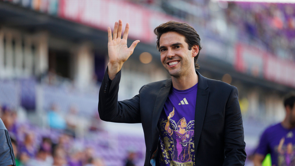 Mercato : Le PSG recale Kaka pour une raison complètement farfelue ...