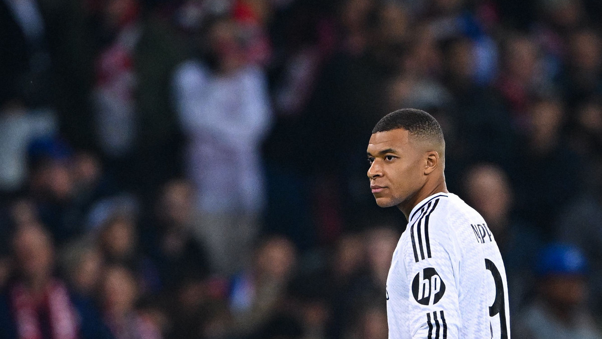 Équipe de France : Après la polémique, Mbappé sort du silence - Le10sport.com