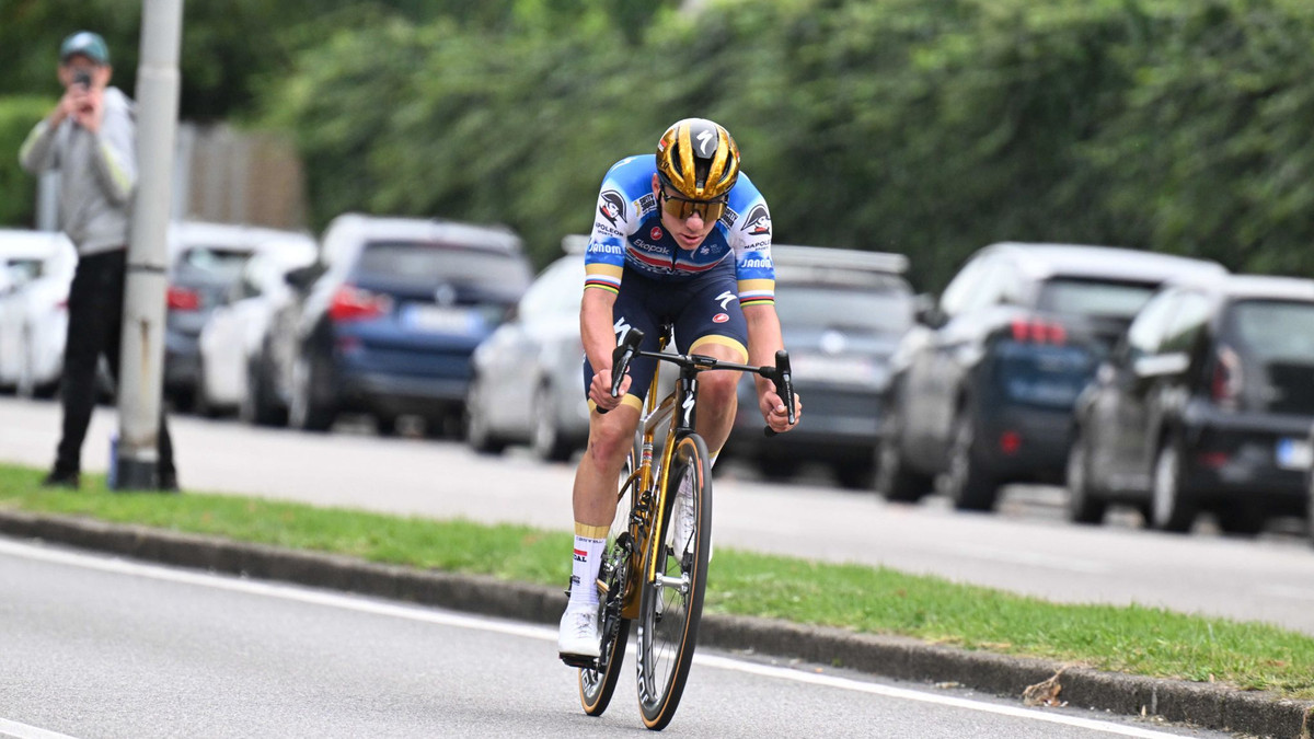 Cyclisme : Le boss de la Red Bull-Bora Hansgrohe avoue pour Evenepoel ...