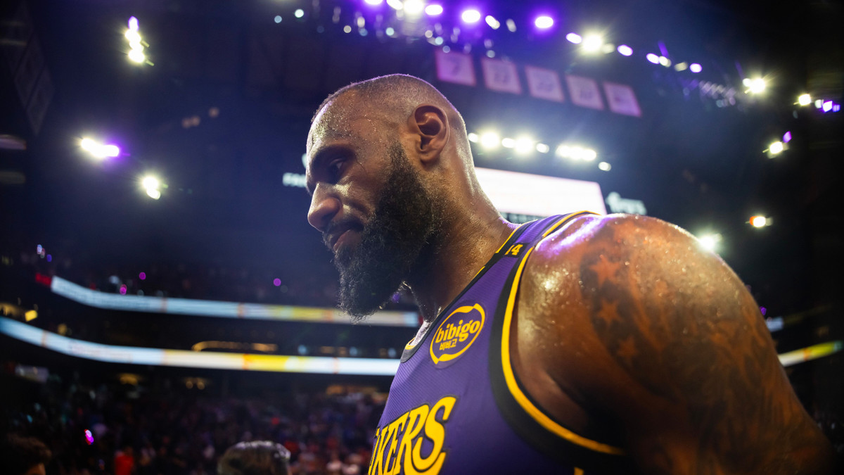 NBA : Historique, LeBron James s'offre un nouveau record exceptionnel - Le10sport.com