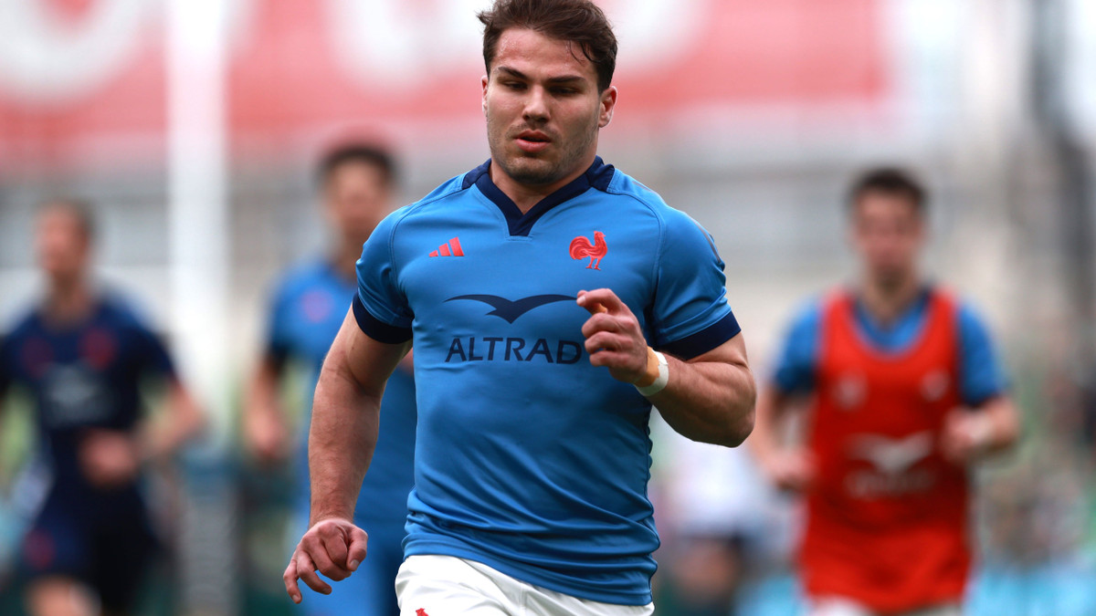 Antoine Dupont se fait ignorer par des enfants ! - Le10sport.com
