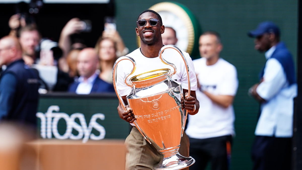 Ousmane Dembélé, la déclaration d'amour en direct ! - Le10sport.com Ousmane Dembélé, la déclaration d'amour en direct ! - Le10sport.com