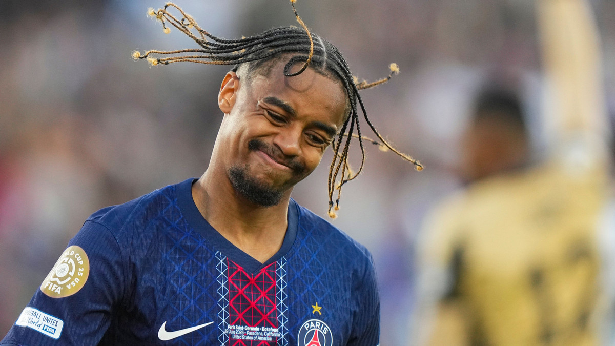 Mercato - PSG : Barcola, une prolongation de contrat en stand-by… - Le10sport.com