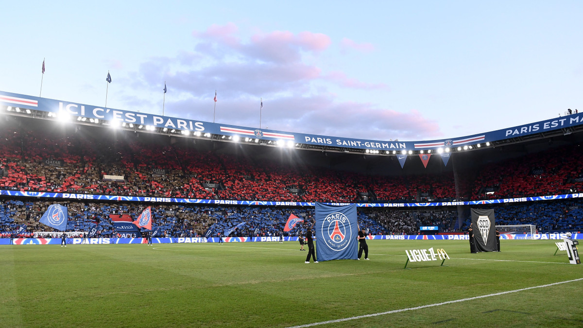 Transfert au PSG : Une triste réalité révélée en direct ? - Le10sport.com
