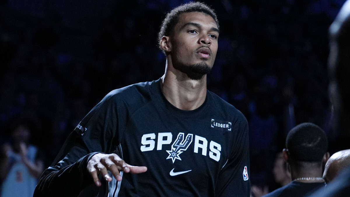 NBA : Wembanyama avec LeBron James, l'incroyable annonce ! - Le10sport.com