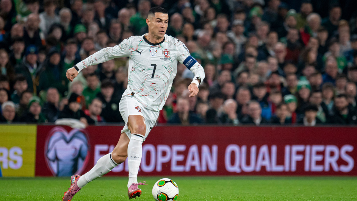 Cristiano Ronaldo : Agression devant les caméras, la presse espagnole ...