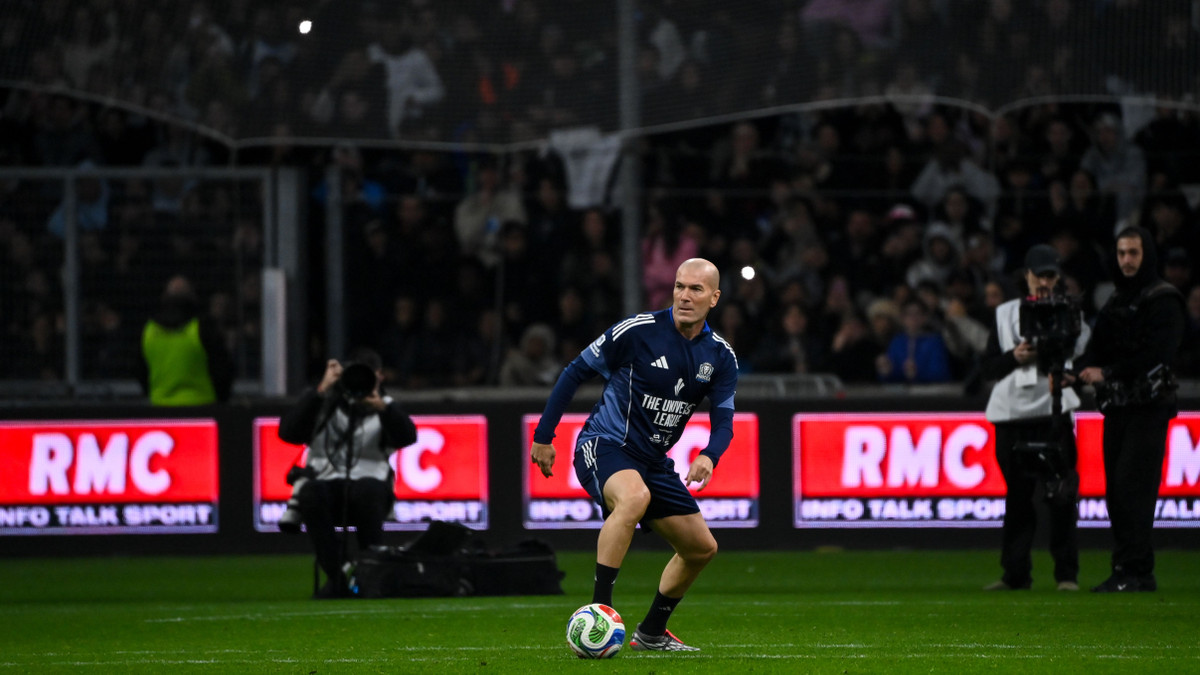 «Zidane au PSG» : Il revient sur sa décision ! - Le10sport.com