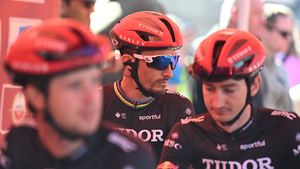 Cyclisme : « Il est trop tôt pour enterrer Julian », les mots forts de ...