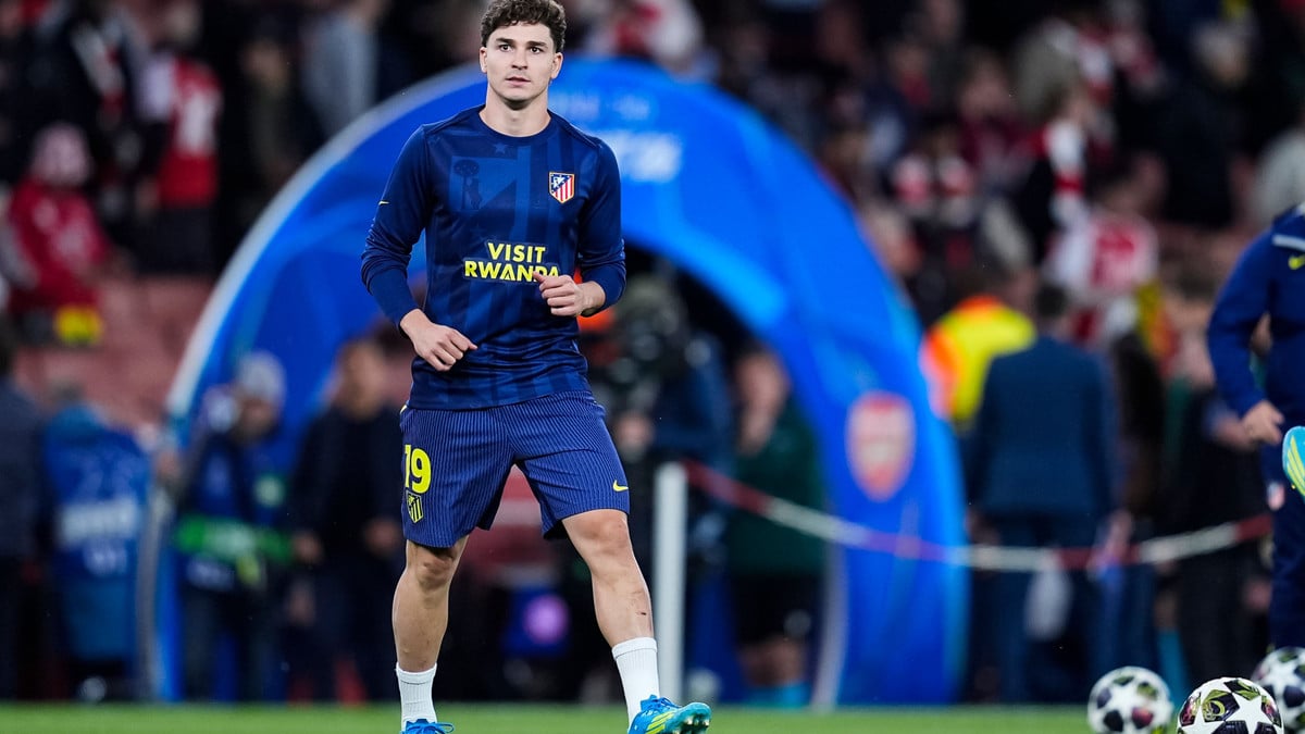 Transfert de Julian Alvarez : Le PSG face à un problème à 500M ...
