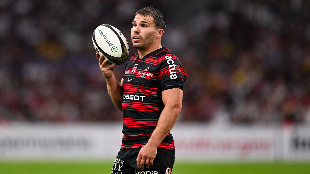 «C’est un martien» : Antoine Dupont arrive encore à choquer le Stade ...