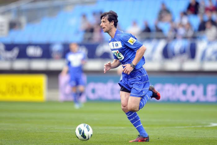 Bréchet : « La différence, c’est l’argent » - Le10sport.com