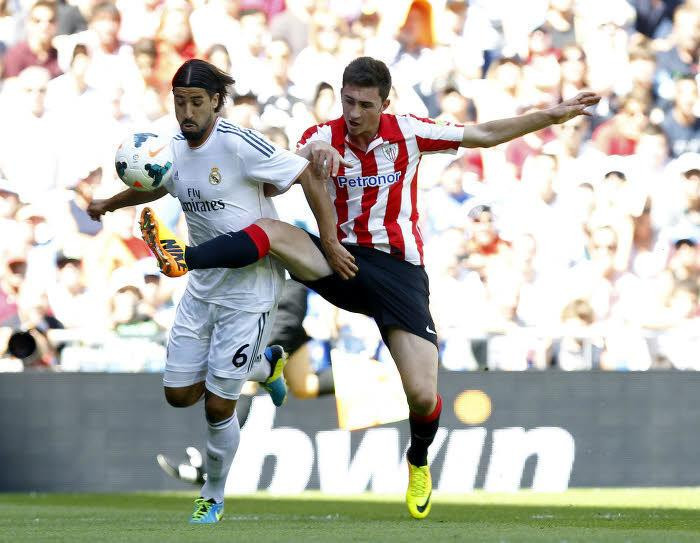 Mercato - Barcelone : La short-list du Barça pour son défenseur central ...