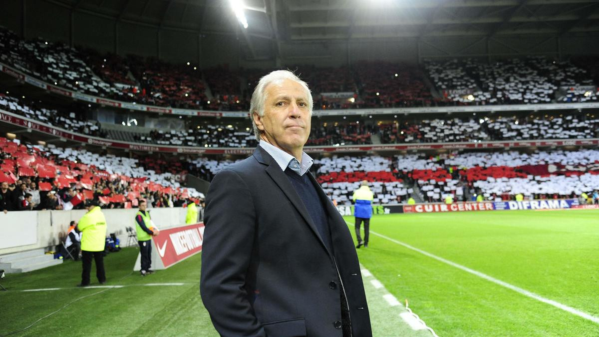 LOSC : Pierre Ménès et Riolo taclent sèchement Girard - Le10sport.com LOSC : Pierre Ménès et Riolo taclent sèchement Girard - Le10sport.com