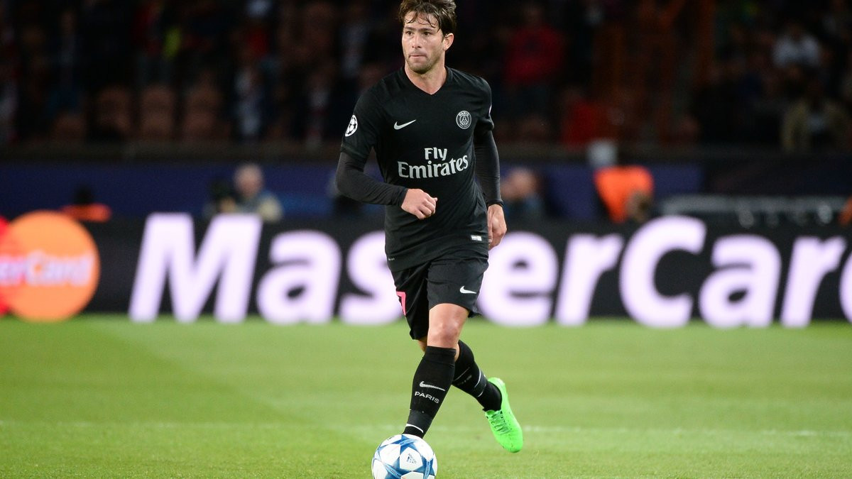 Mercato - PSG : Maxwell fait le point pour son avenir ! - Le10sport.com