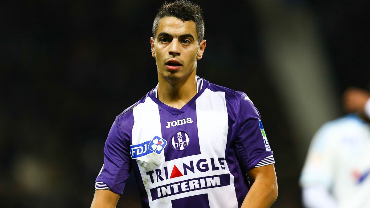 Mercato - OM/OL : Un cador de Premier League serait passé à l’offensive ...