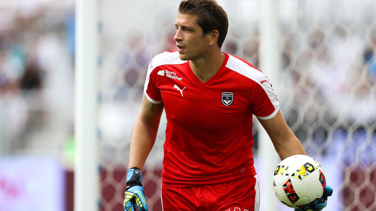 Mercato - OM : Cédric Carrasso fait le point sur sa situation ...