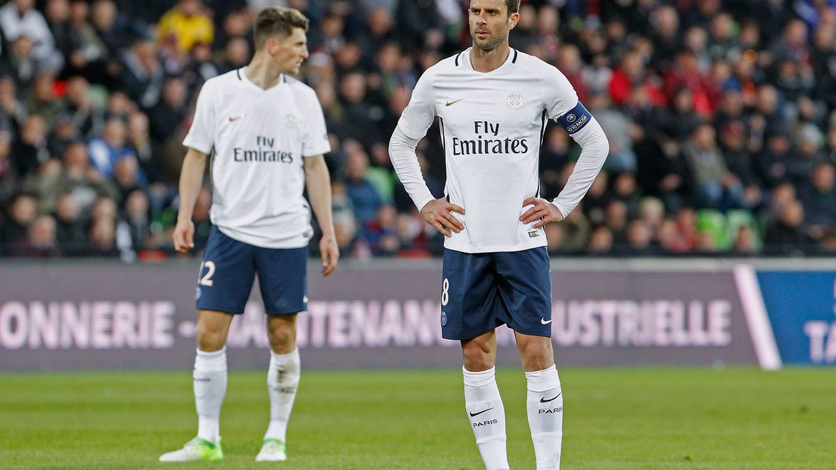 PSG : Christophe Dugarry démonte la saison du PSG ! - Le10sport.com