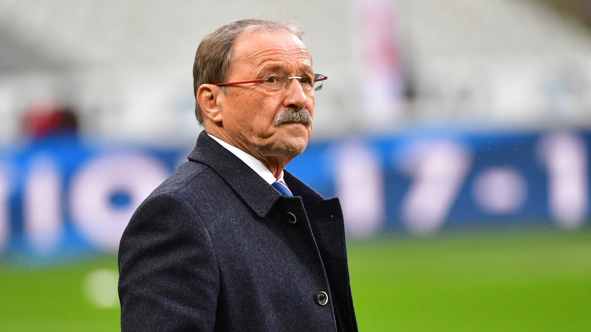 Rugby - VI Nations : Jacques Brunel évoque sa première sur le banc du ...
